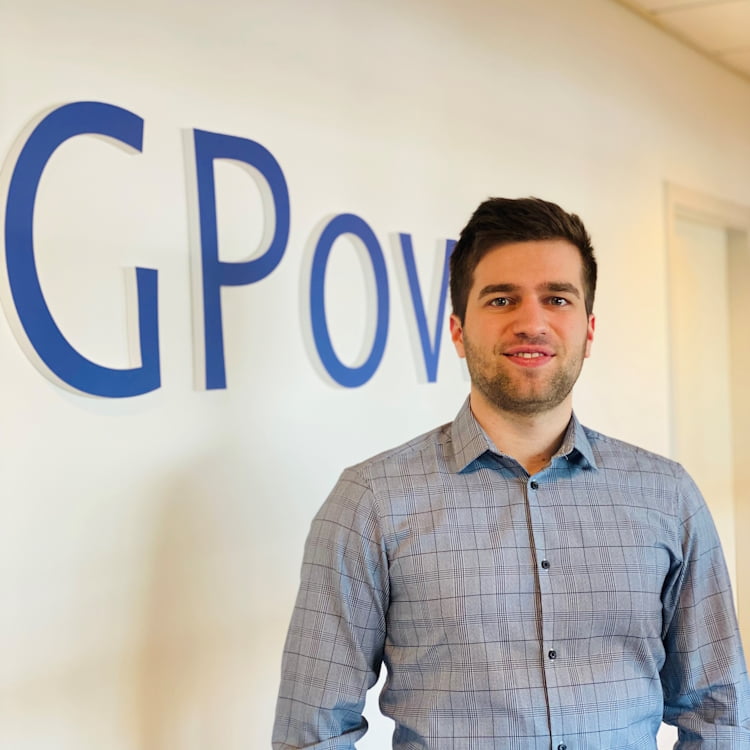 Fra ingeniørpraktikant til Software Engineer hos GPower